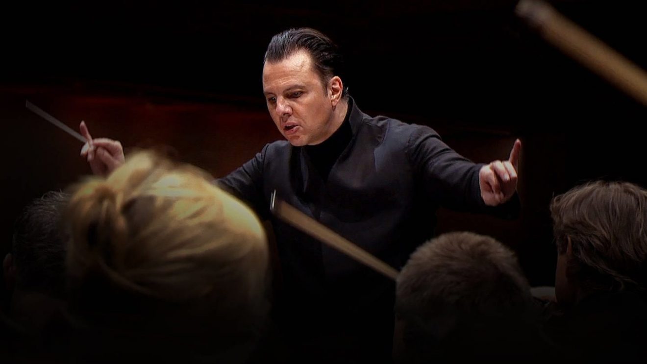 Lieber Teodor Currentzis, - BackstageClassical